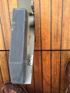 126189 Rubber Tender Chock – BATES WHARF MARINE SALES